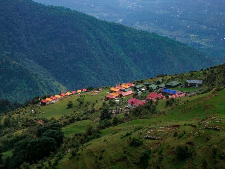 Delhi to Bir Billing: The Perfect Weekend Trip in 2024 - Meander Wander