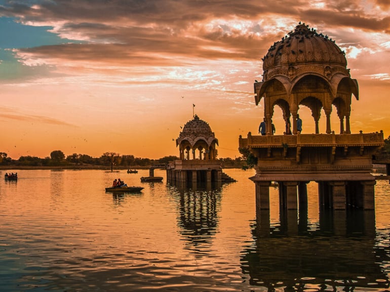Jaisalmer Travel Guide: 10 Best Places to Visit in Jaisalmer for an Unforgettable Trip - Meander ...