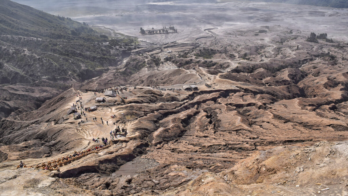 A Complete Guide for Visiting Mount Bromo and Nearby Places in 2023 ...