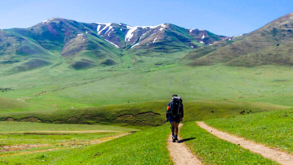 Trekking Guide: 10 Amazing Steps to Prepare for Your First Trek ...