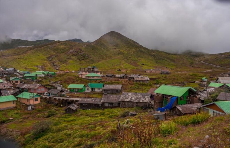 15 Best Places to Visit in Sikkim For First-Time Visitors - Meander Wander